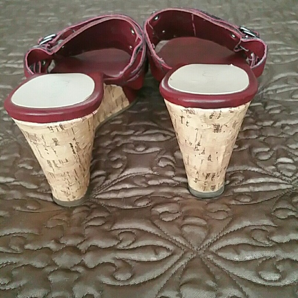 Nine & Co. | Shoes | Red Cork Slides | Poshmark
